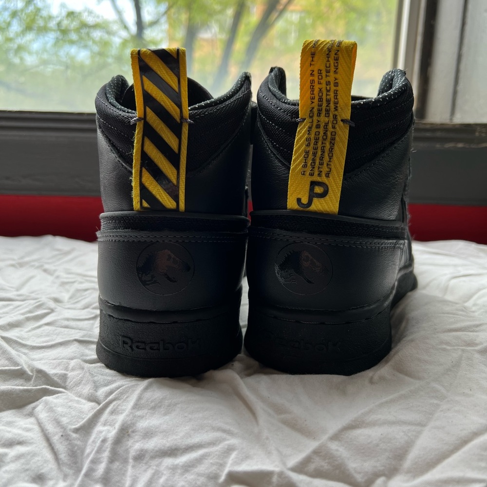 Reebok Jurassic Park Stompers - Gem